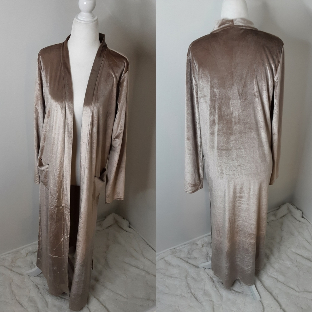 Young Fabulous Broke Velvety Duster Size Medium - Gem